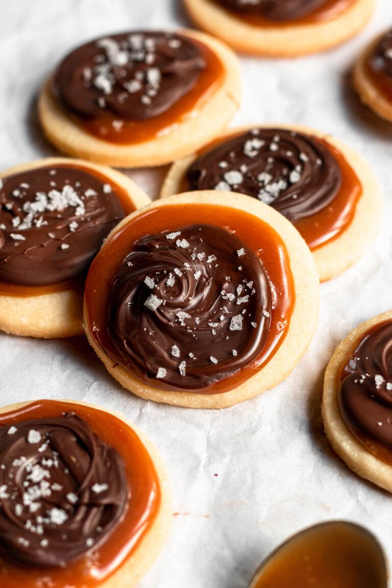 Best 40+ Layered Desserts: Oreo Tart & More - Rich And Delish