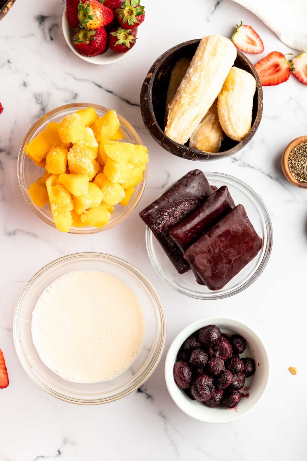 Creamy And Thick Acai Bowl - Rich And Delish