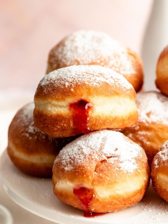 Sufganiyot (Jelly Donuts) - Rich And Delish