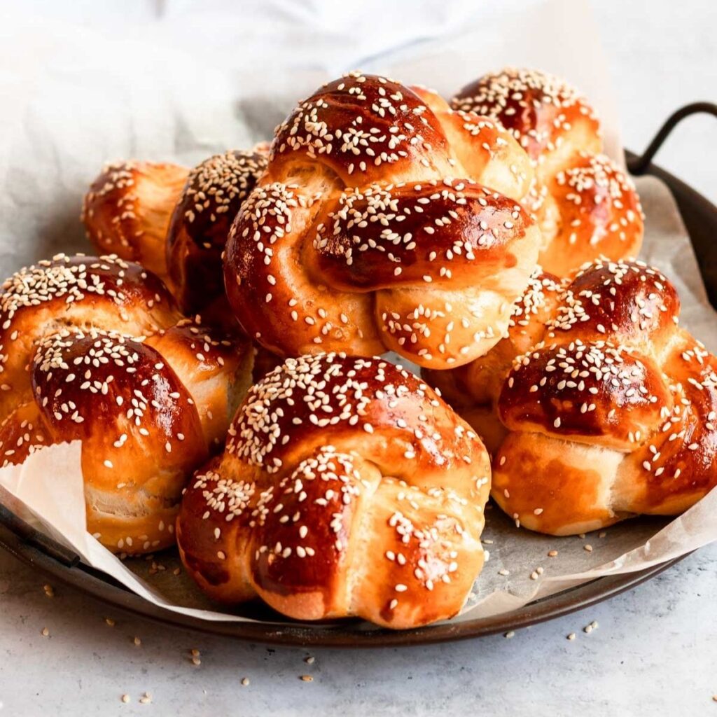 Challah Buns (Challah Rolls) - Rich And Delish