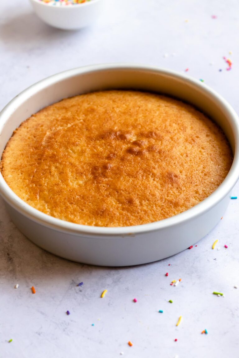 8 Inch Vanilla Cake - Rich And Delish