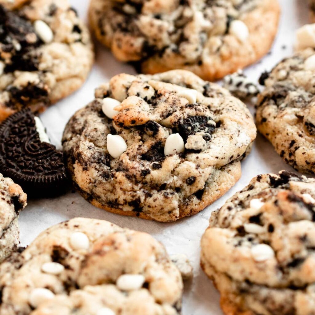 Best Cookies And Cream Cookies - Rich And Delish