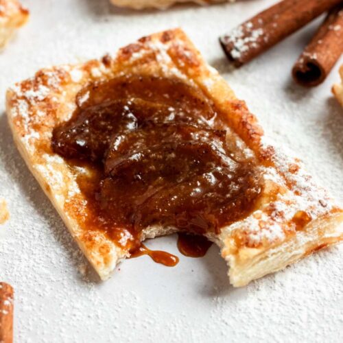 Puff Pastry Apple Tart (Quick & Easy) - Rich And Delish