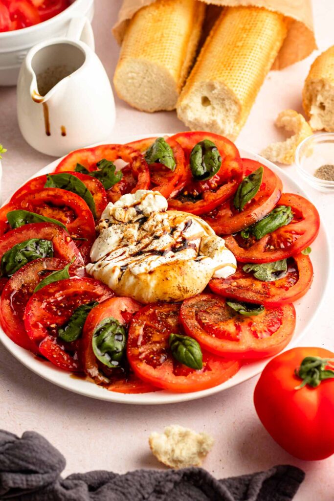 Burrata Caprese Salad (10 Minutes) - Rich And Delish