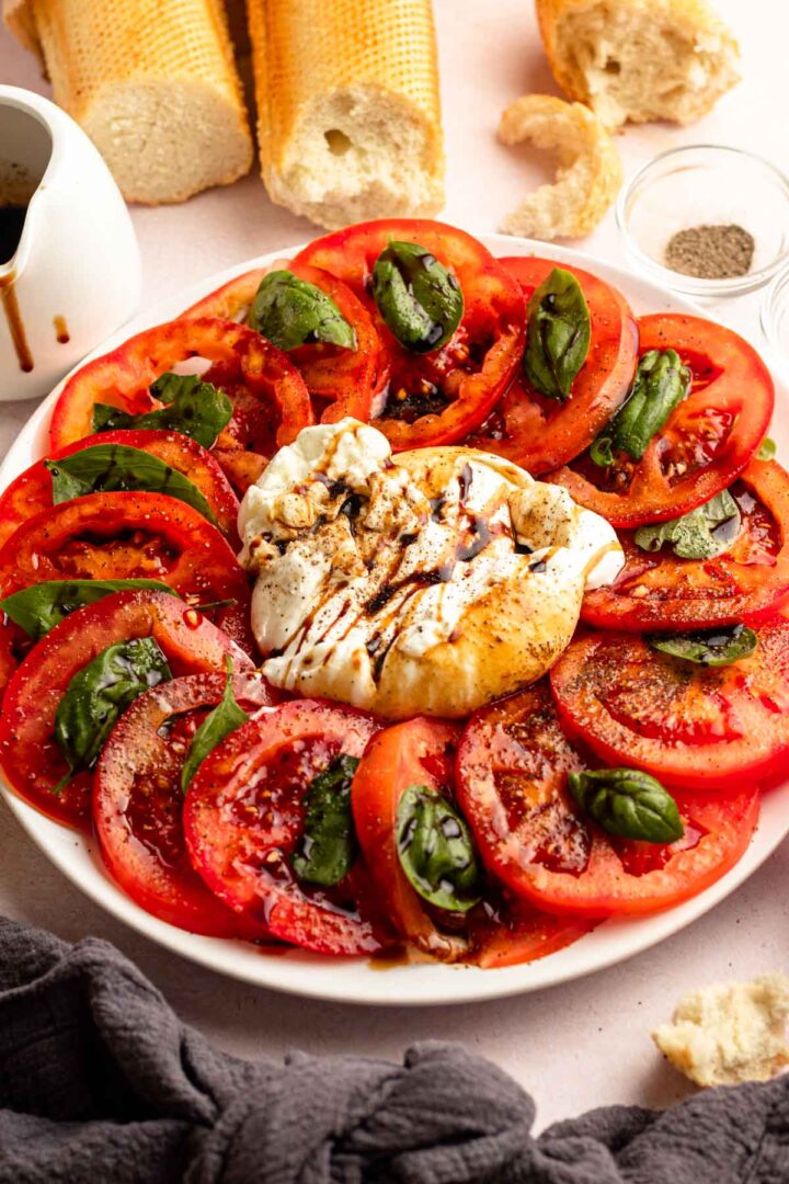 Burrata Caprese Salad (10 Minutes) - Rich And Delish