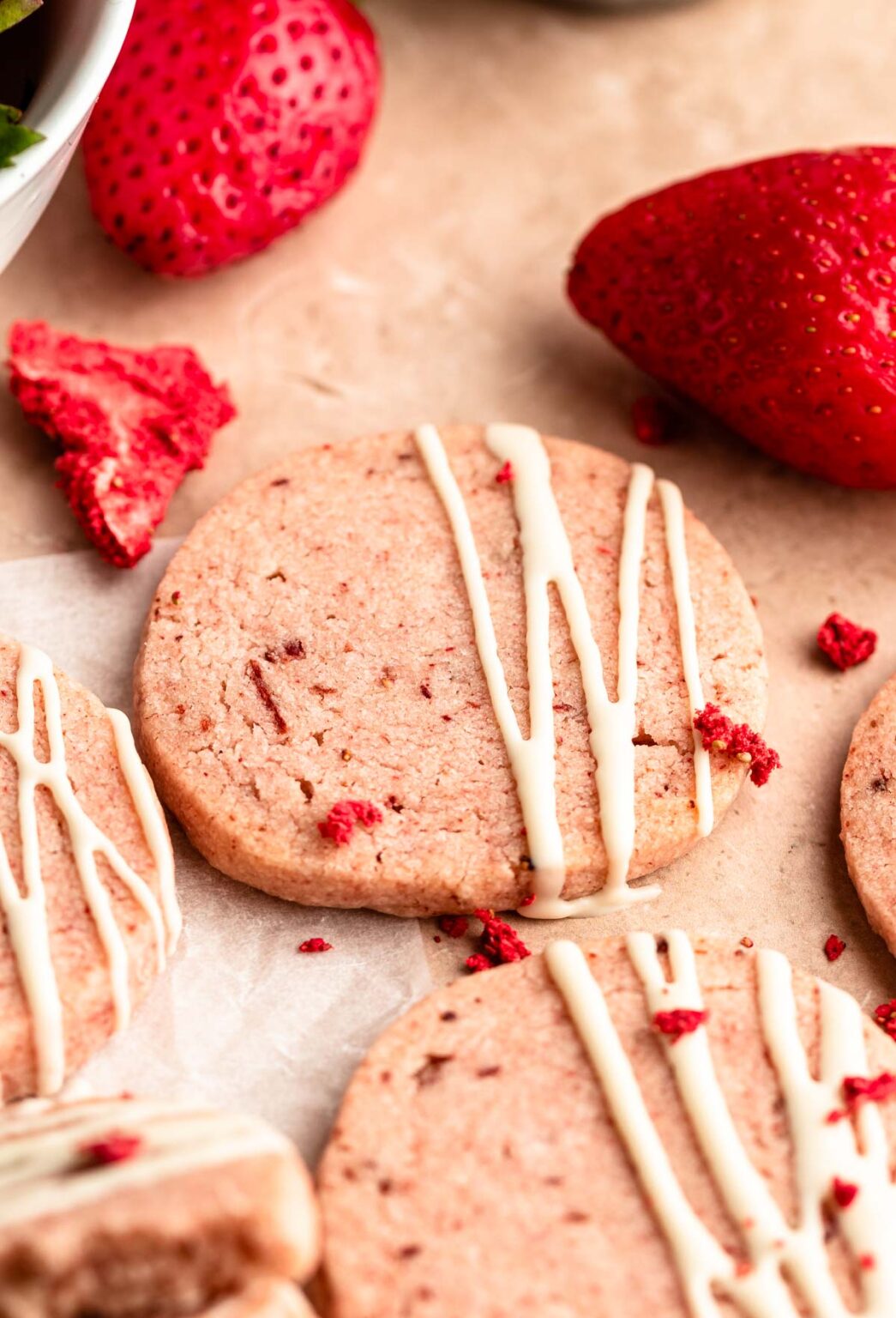 Strawberry Shortbread Cookies - Rich And Delish