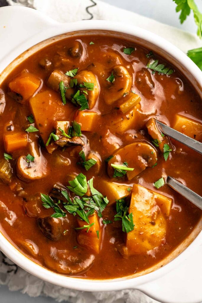 Hearty Vegan Vegetable Stew (One Pot Dish) - Rich And Delish