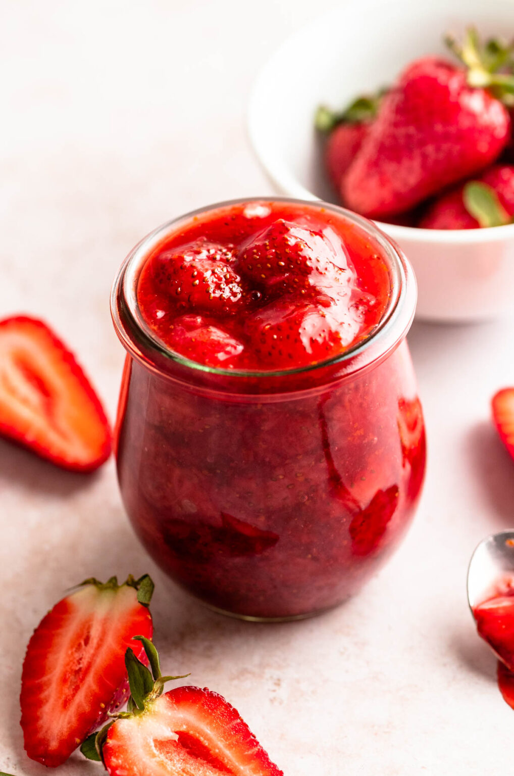 Easy Strawberry Compote (20 Minutes) - Rich And Delish