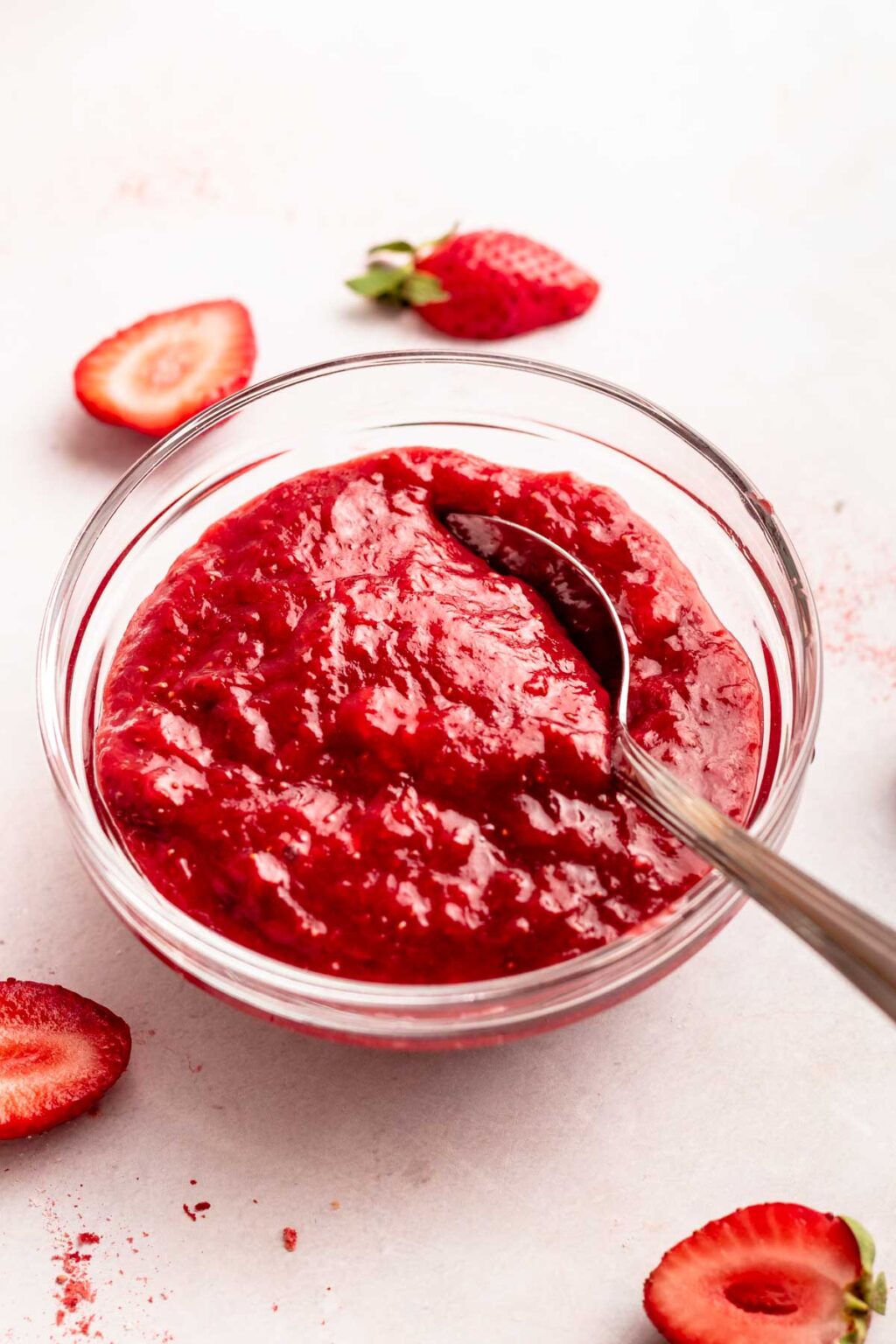 Strawberry Cake Filling (20 Minutes) - Rich And Delish