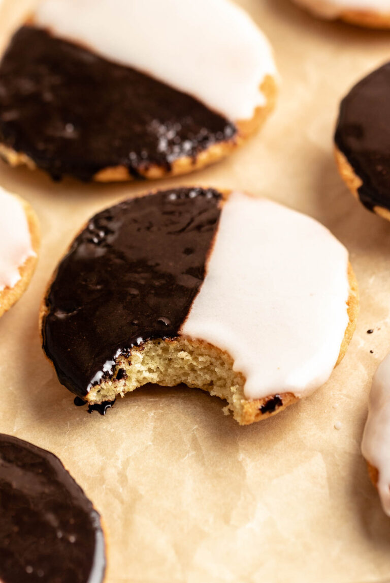 Vanilla Half Moon Cookies (Bakery Style) - Rich And Delish