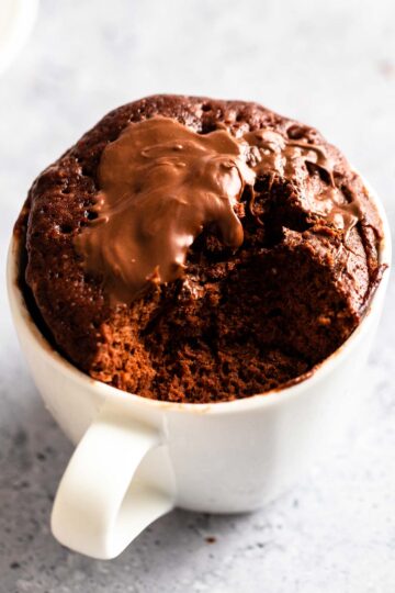 Easy 3 Ingredient Mug Cake (1 Minute Cake) - Rich And Delish