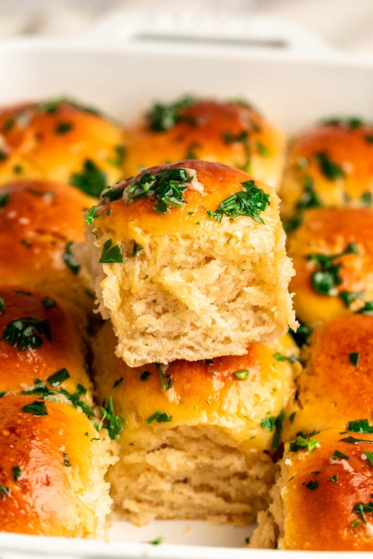 Best Butter Garlic Rolls (Extra Soft) - Rich And Delish
