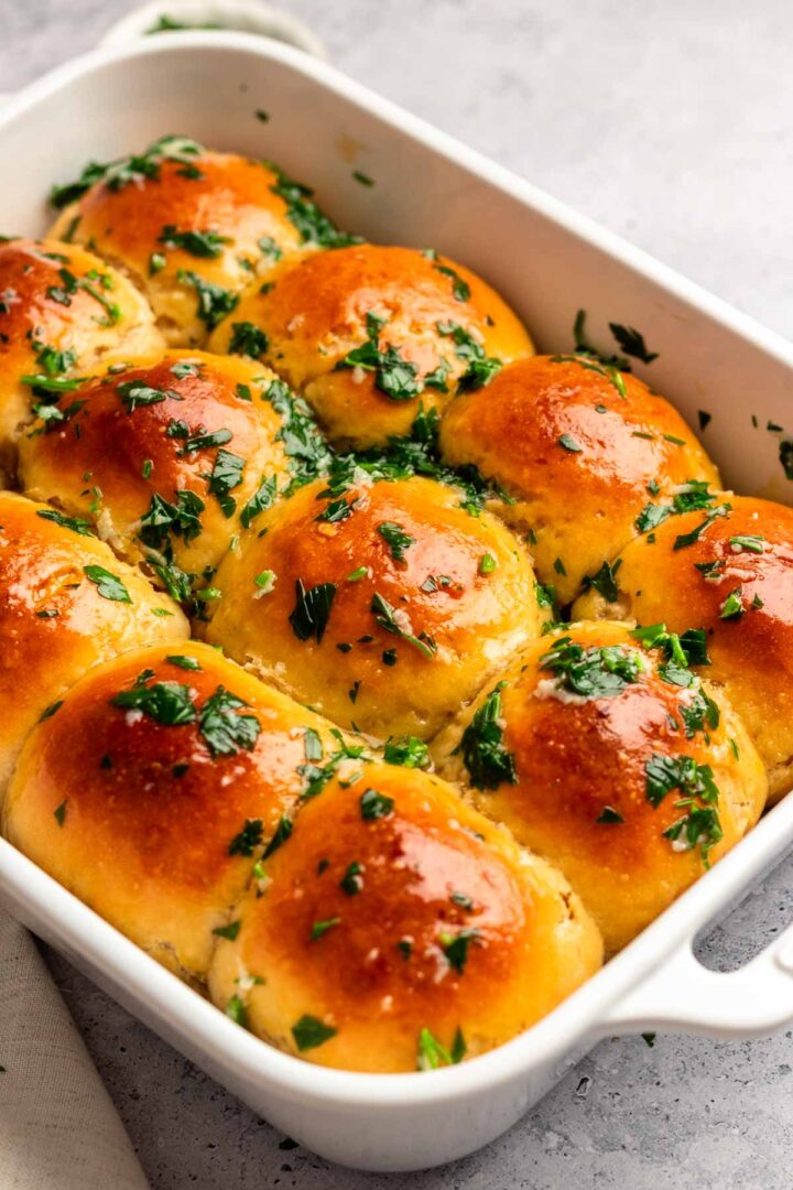 Best Butter Garlic Rolls (Extra Soft) - Rich And Delish