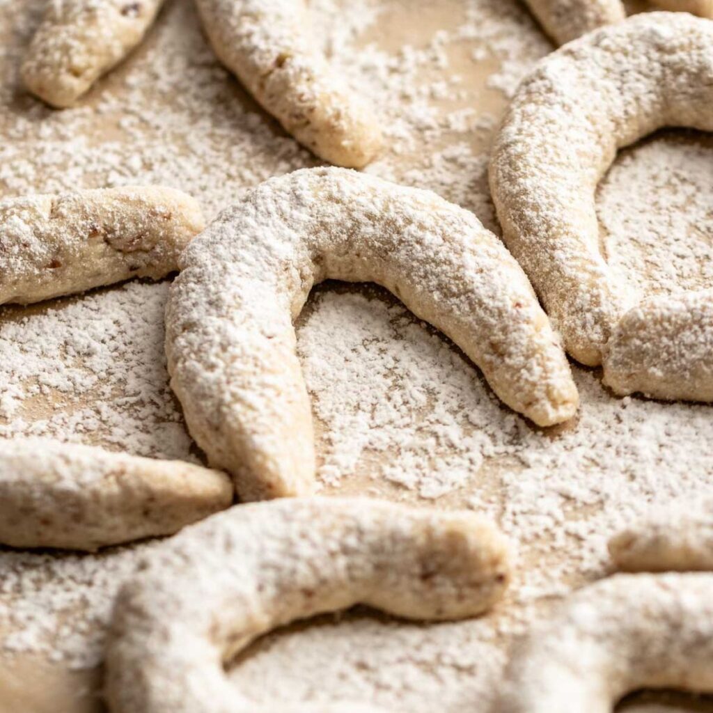 Easy Pecan Crescent Cookies (Melt In Your Mouth) - Rich And Delish