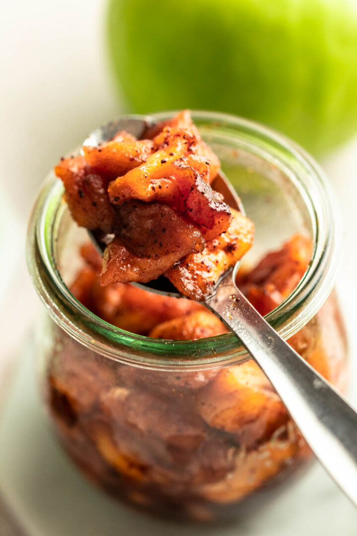 Easy Apple Compote (30 Minute Recipe) - Rich And Delish