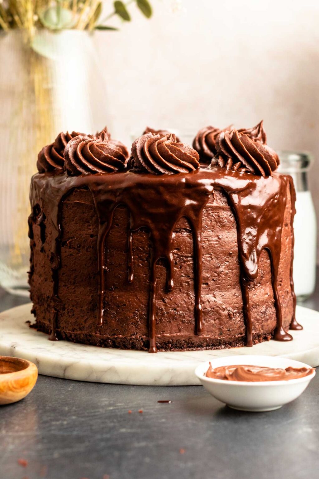 25+ Our Most Beautiful Cakes + Recipes - Rich And Delish