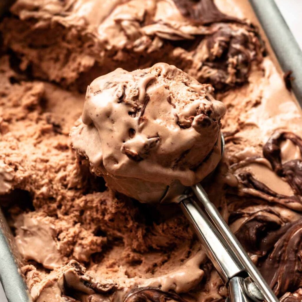 Nutella Ice Cream (No Churn- 4 Ingredient) - Rich And Delish