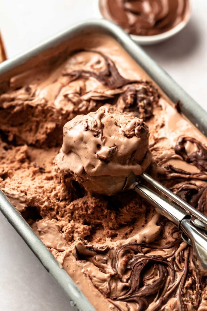 Nutella Ice Cream (No Churn- 4 Ingredient) - Rich And Delish