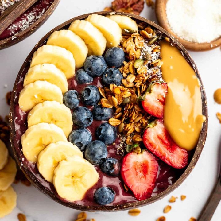 Creamy And Thick Acai Bowl - Rich And Delish